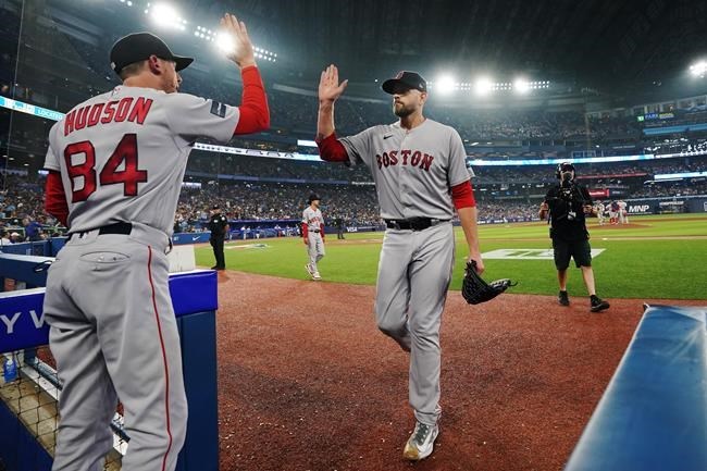 Duran and Yoshida's sixth-inning homers lead Red Sox past Blue Jays 5-0 ...