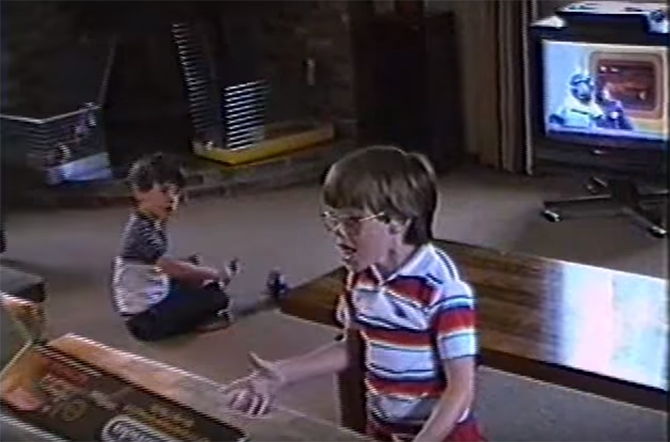 TRENDING NOW: 1980s kid loses it after being surprised with a Nintendo ...